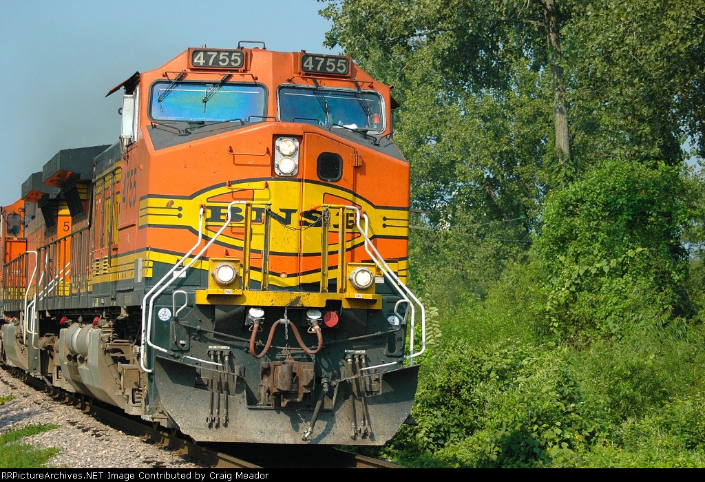BNSF 4755